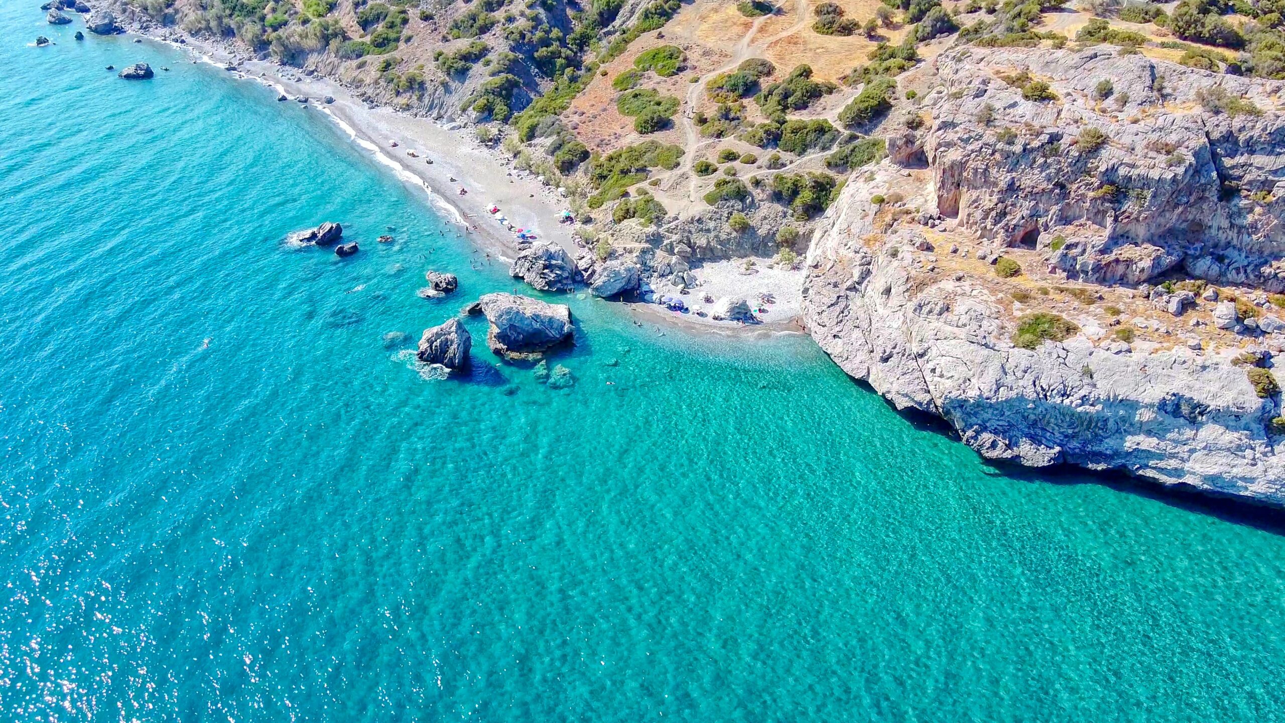 Travel from Athens to Crete - Trips2Greece